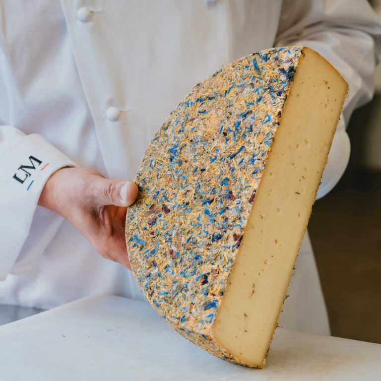 Manger la croûte du fromage : on peut ? on doit