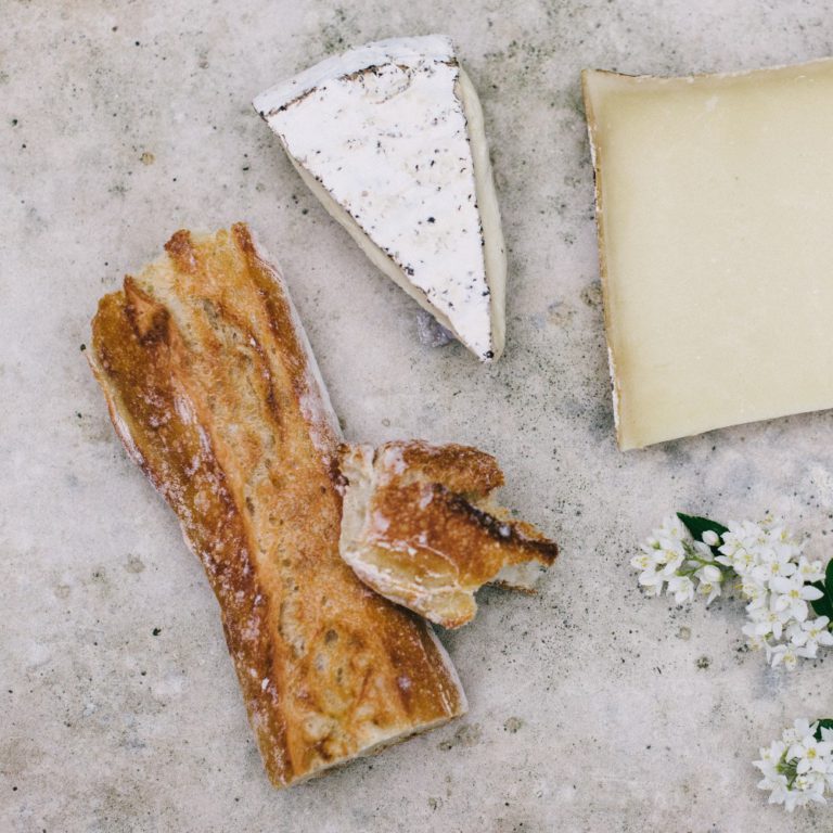Quel pain avec le fromage : les meilleures associations